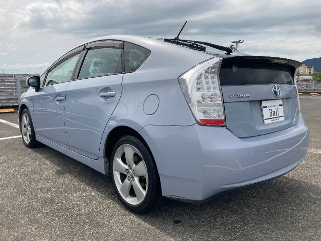 TOYOTA PRIUS – SS Motors Japan